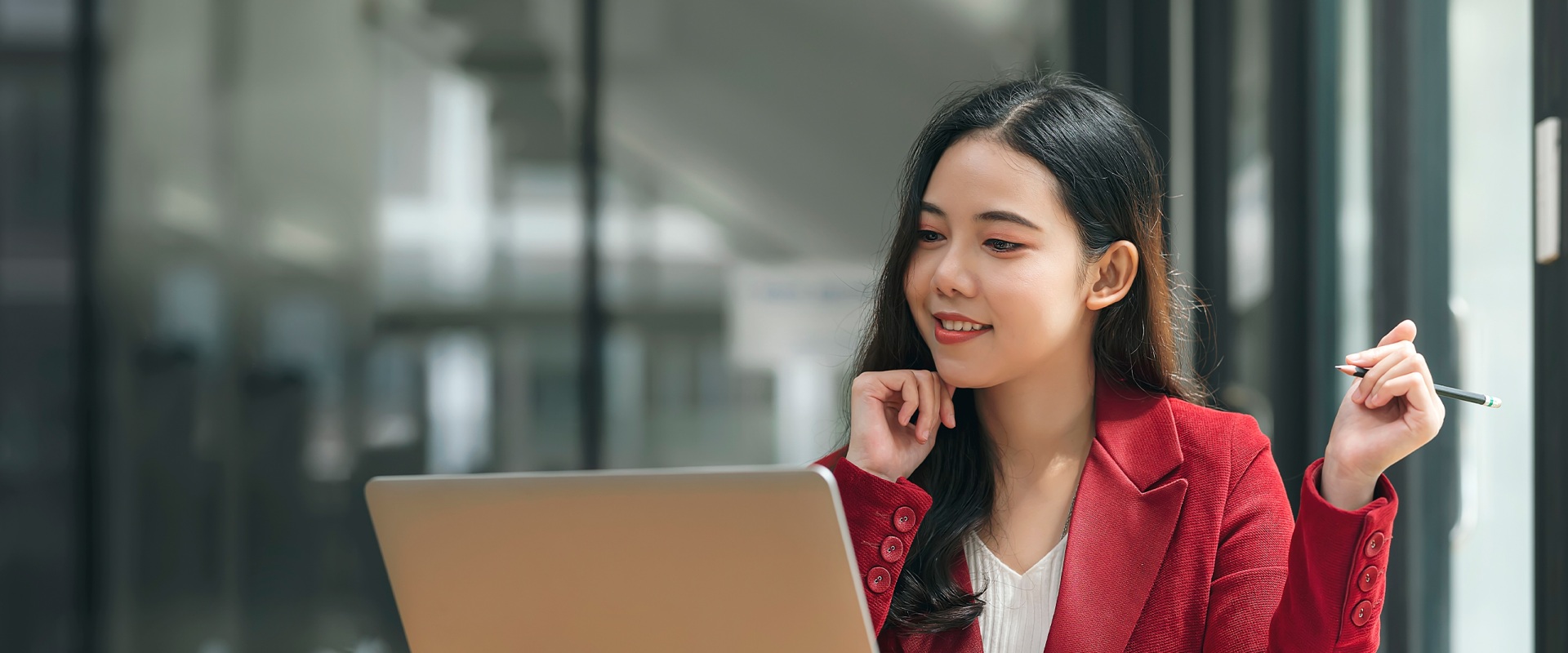 Stocks and Bonds in an Employee Trust Fund - An Overview